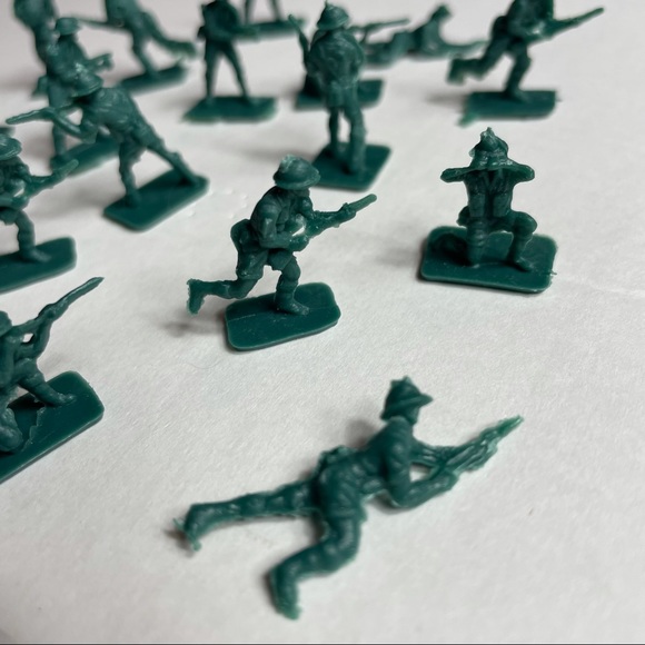 Toys | Tiny Army Men Miniature Green Army Action Figures Minis | Poshmark